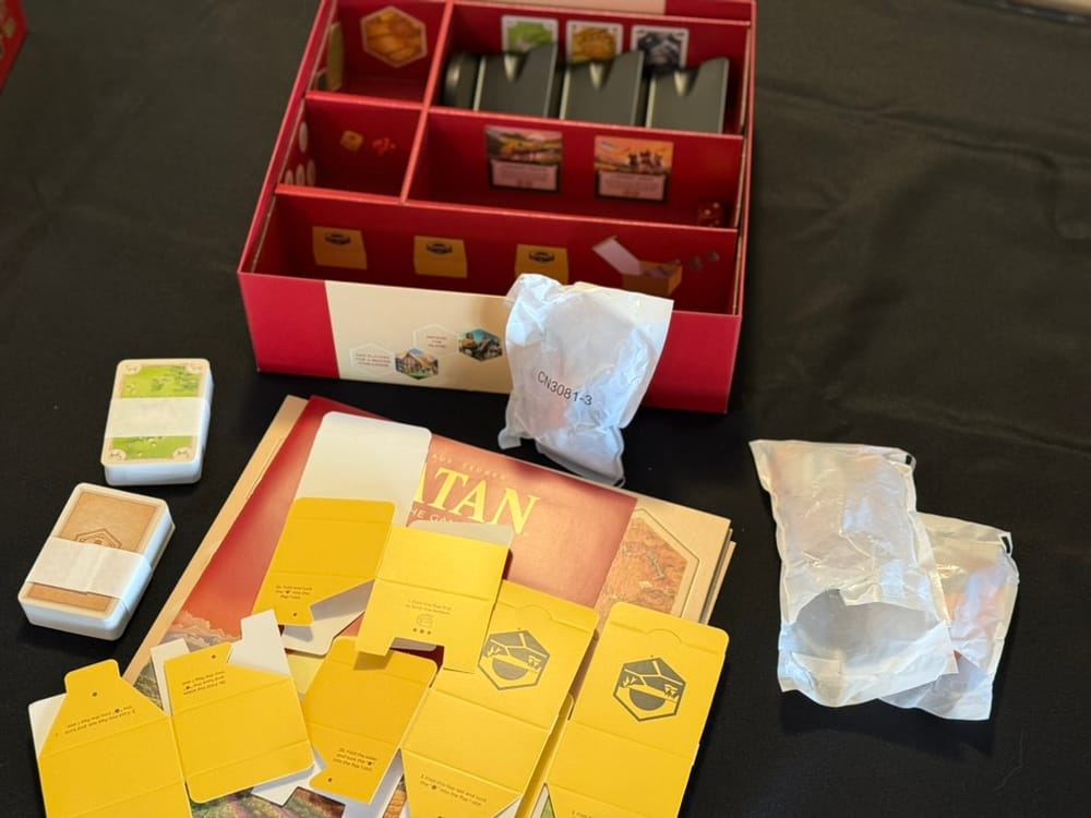 Catan 6th Edition: examining side-by-side with 5th Edition